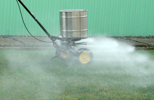 Lime Application For Your Lawn | Get the Right pH Levels